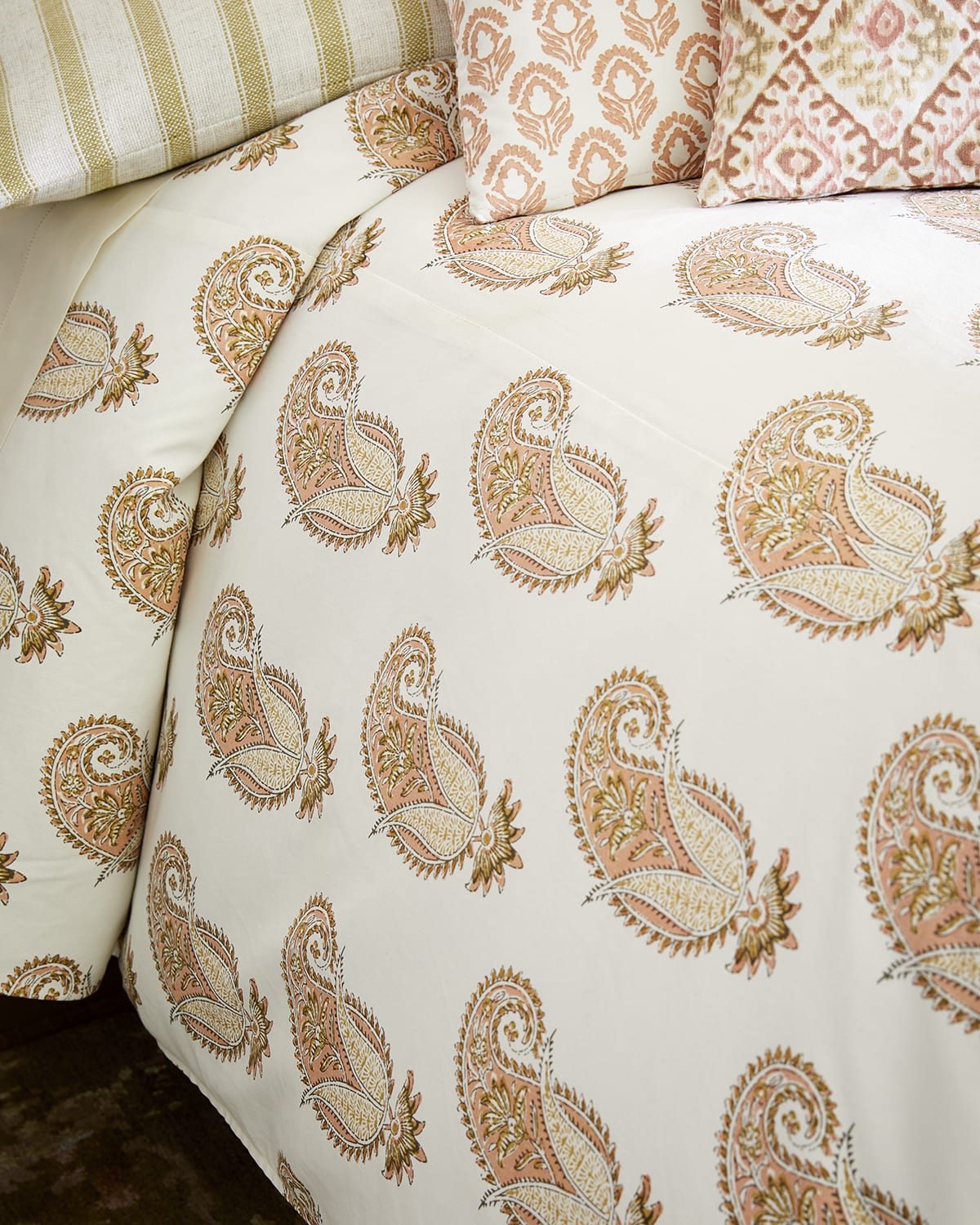 25 Mackenzie Lane Willow Bedding Set & Matching Items | Horchow