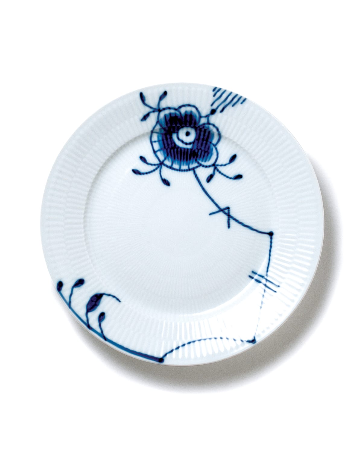 Royal Copenhagen Blue Fluted Plain Dinnerware Collection & Matching ...