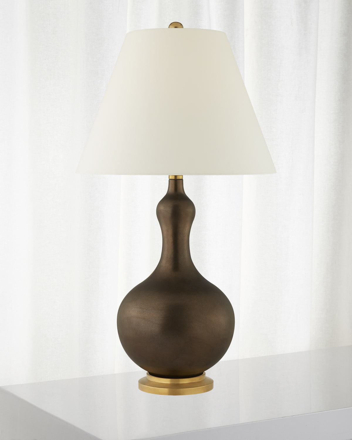 Visual Comfort Signature Newcomb Medium Lamp By Christopher Spitzmiller ...