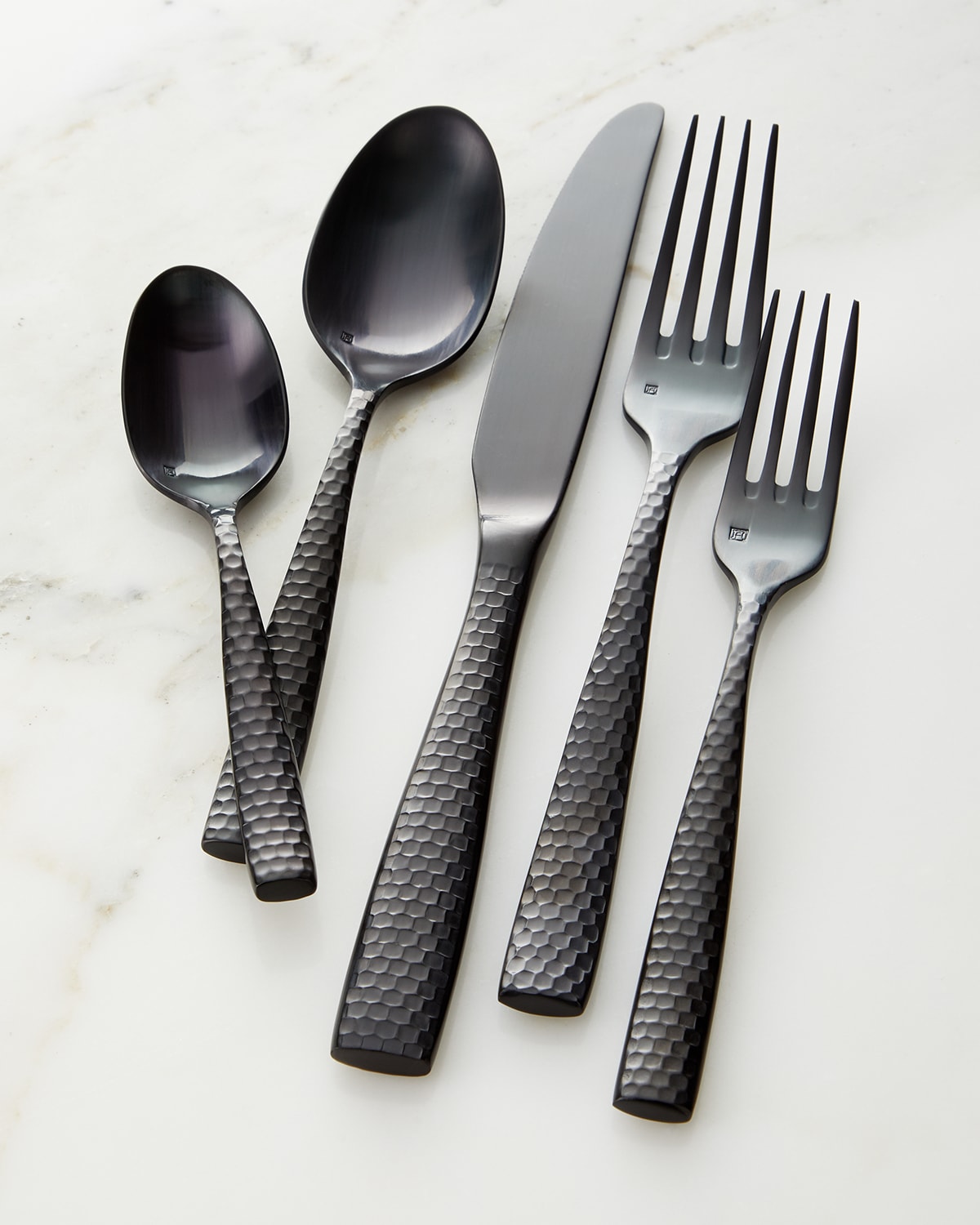 Fortessa Grand City Sandblasted 18/10 Stainless Steel 5-Piece Flatware ...
