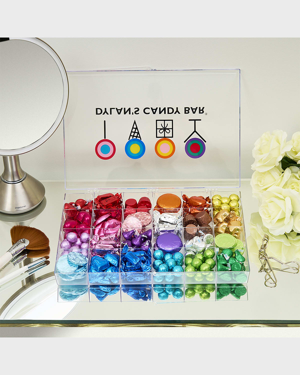 Dylan's Candy Bar Best House on the Block Trick-Or-Treat Halloween ...