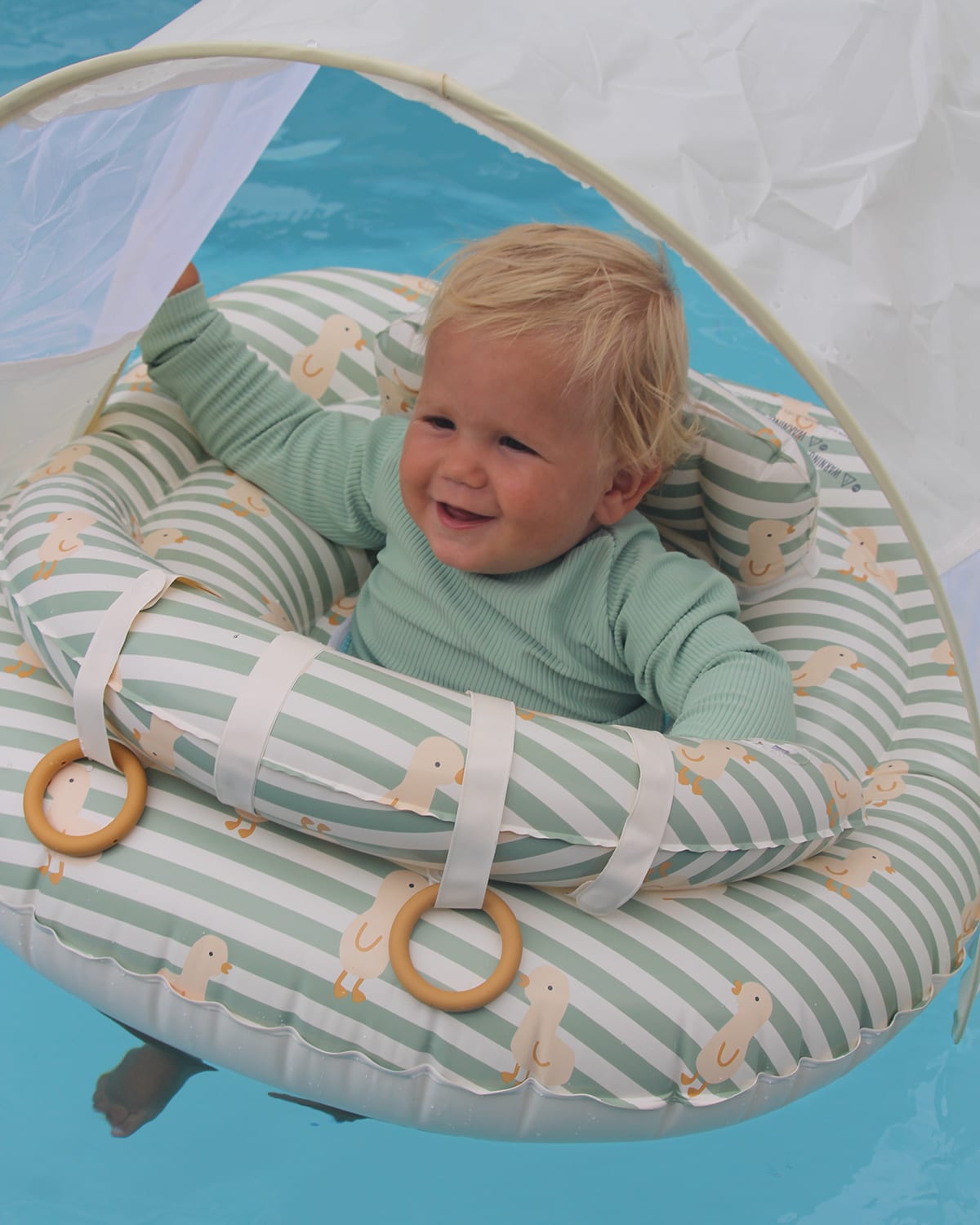 SUNNYLiFE x Daimon Downey Inflatable Lilo Pool Chair | Horchow