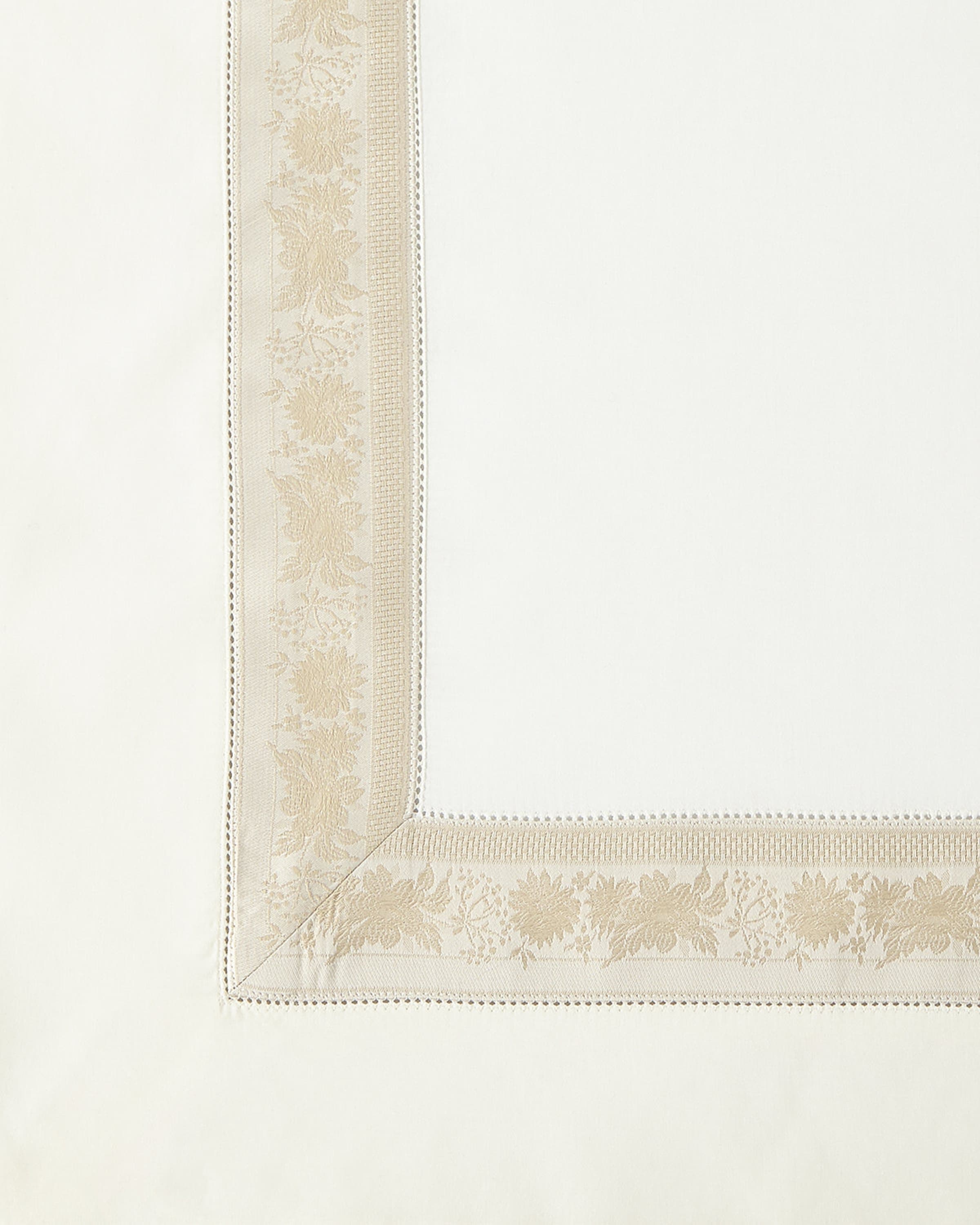 Nancy Koltes Garland Bedding & 300 Thread Count Sheets & Matching Items ...