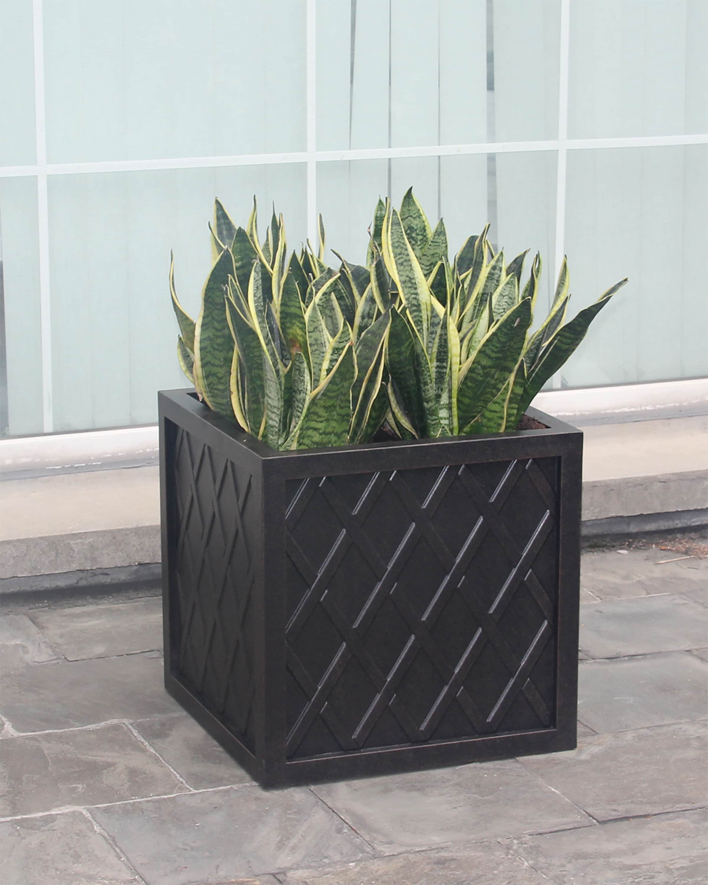 Hanamint Lattice Outdoor 24" Large Square Planter Box and Matching ...