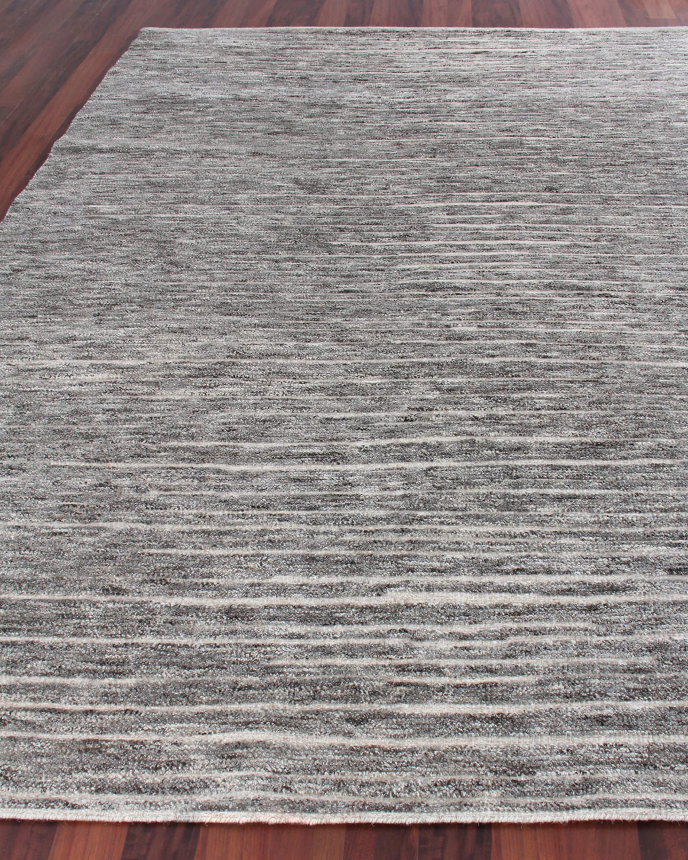 Exquisite Rugs Eaton Hand-Knotted Rug, 12' x 15' and Matching Items ...