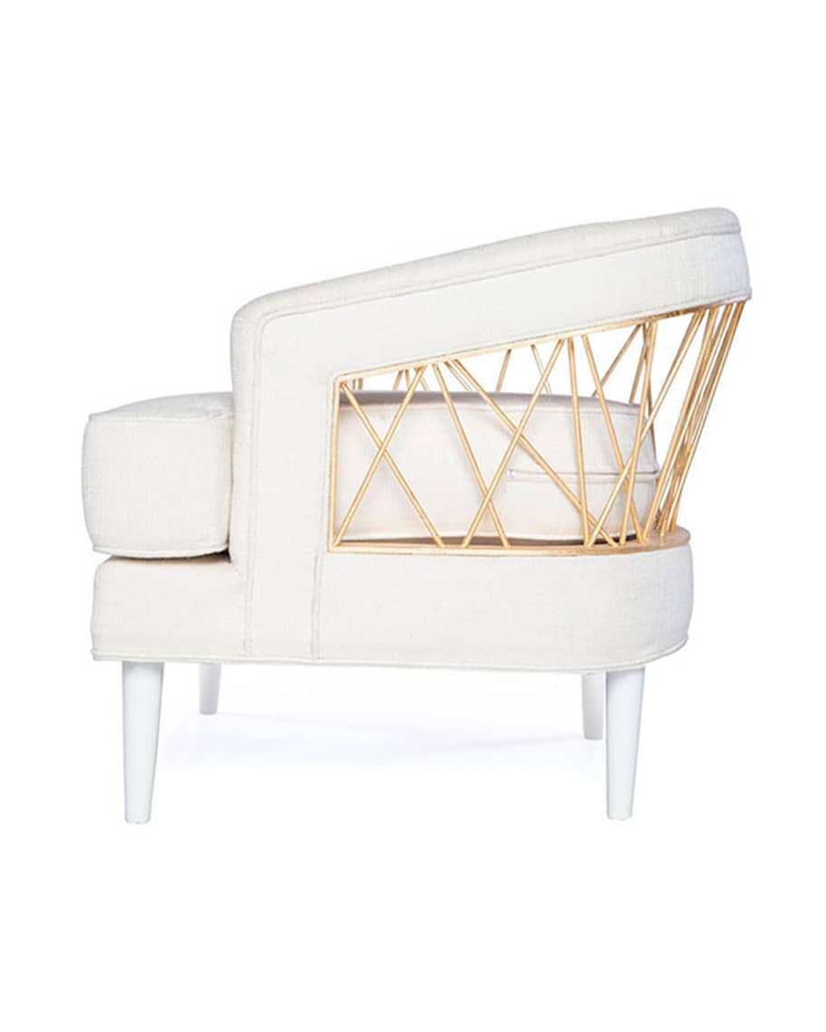 Innova luxury furniture store