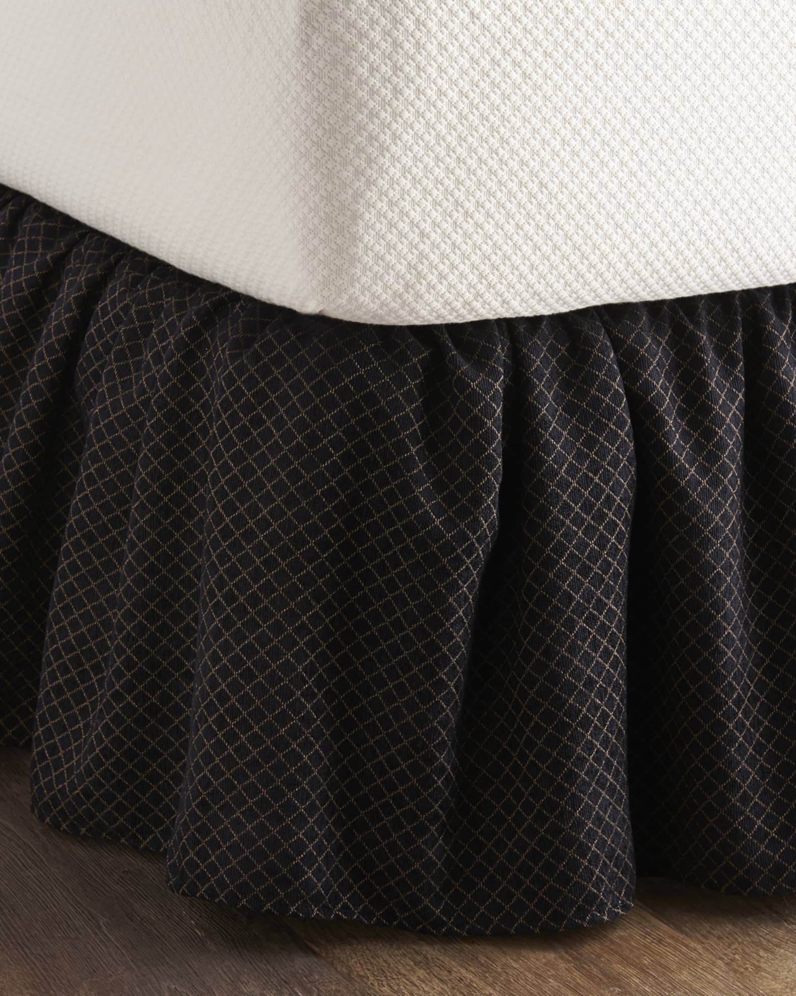 Austin Horn Collection Gustone Dust Skirt, Queen | Horchow