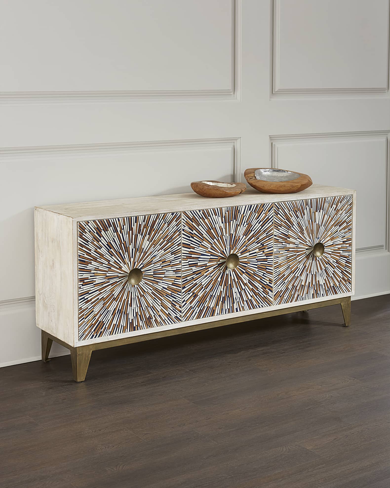 Hooker console store