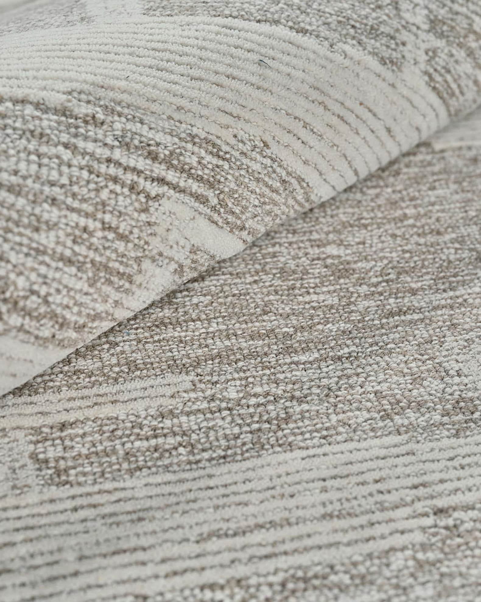 Exquisite Rugs Park City Hand-Tufted Beige/Ivory Rug, 10' x 14' | Horchow