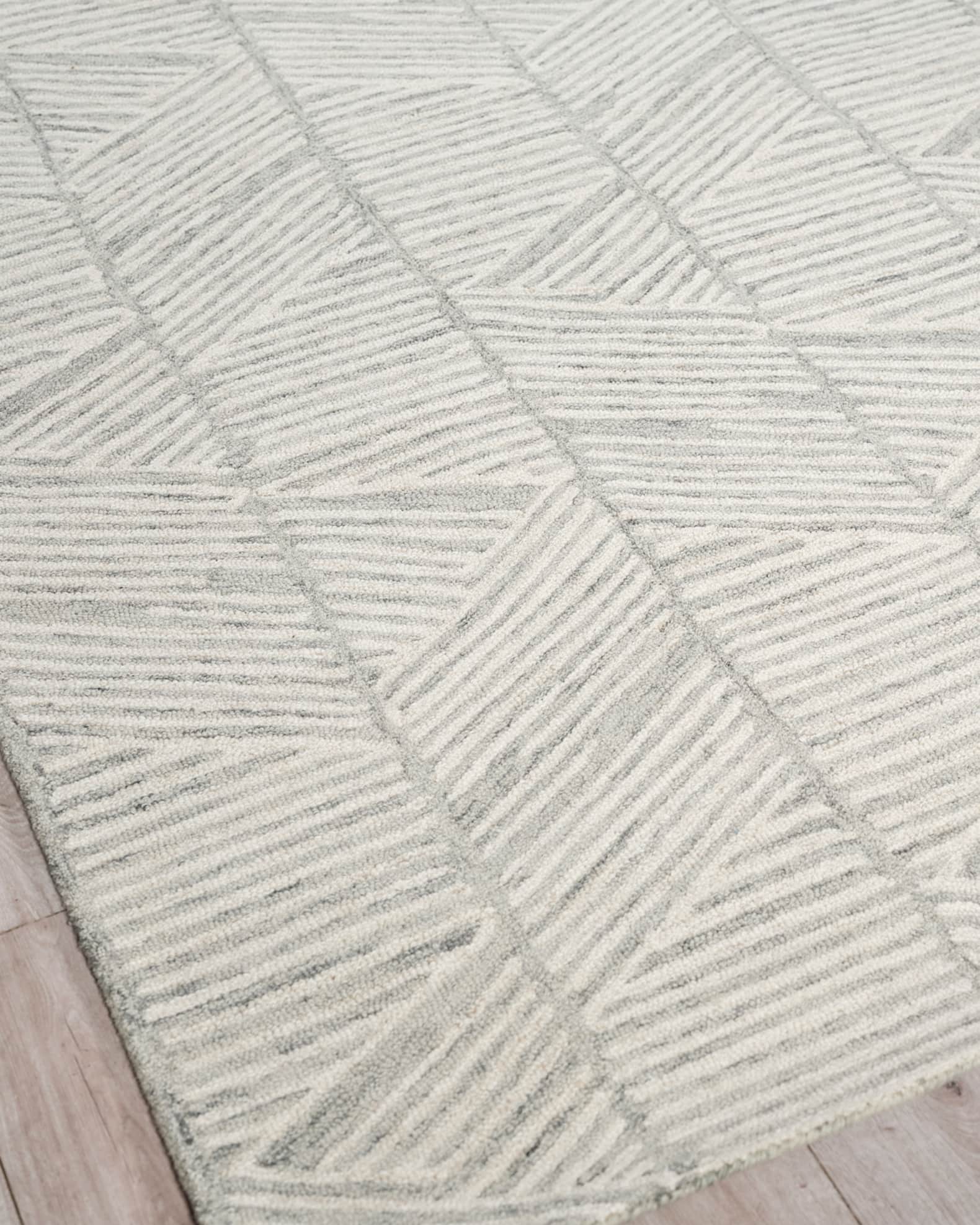 Exquisite Rugs Kascata Hand-Tufted Silver/Ivory Rug, 5' x 8' | Horchow
