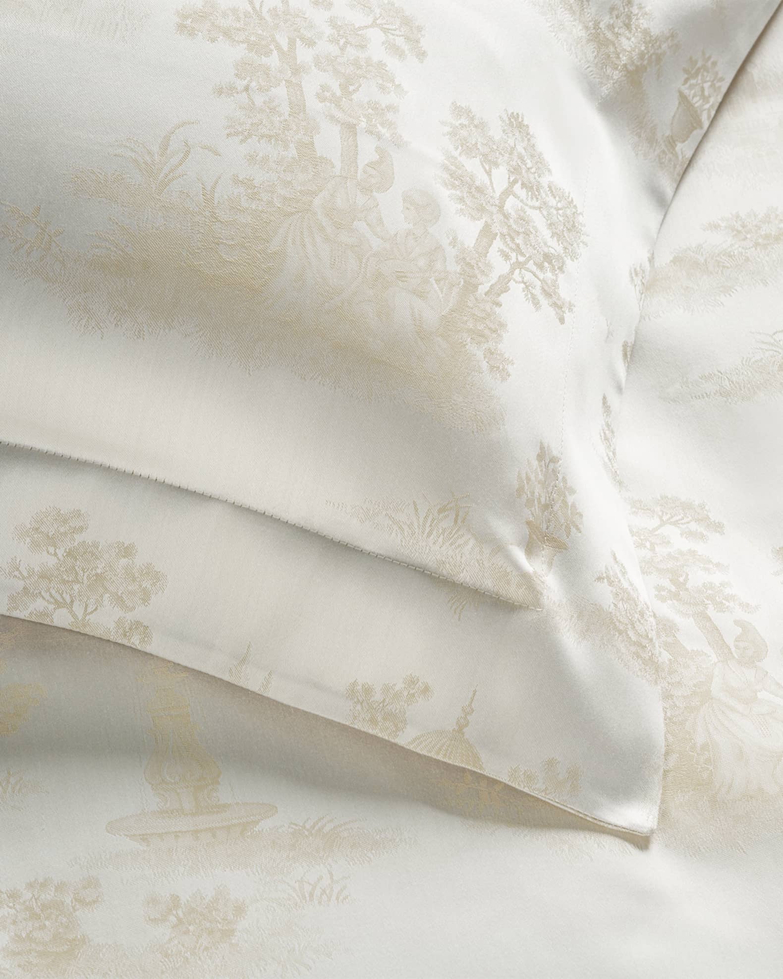 Haremlique Istanbul Hasbahce King Shams, Set of 2 | Horchow